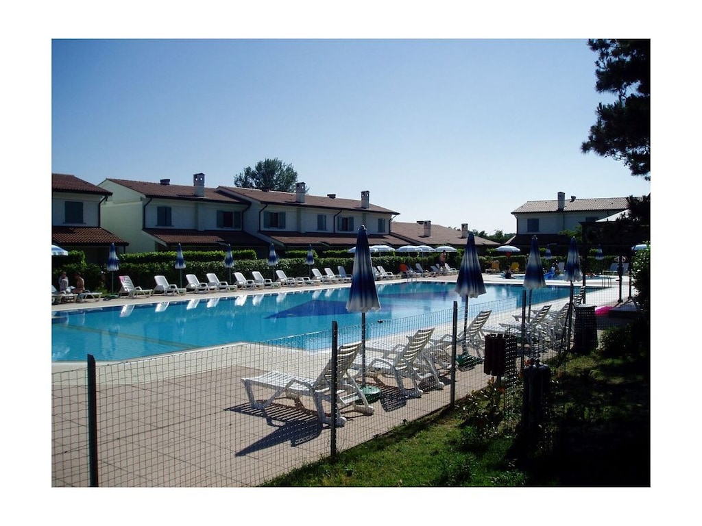 536348 - Bibione