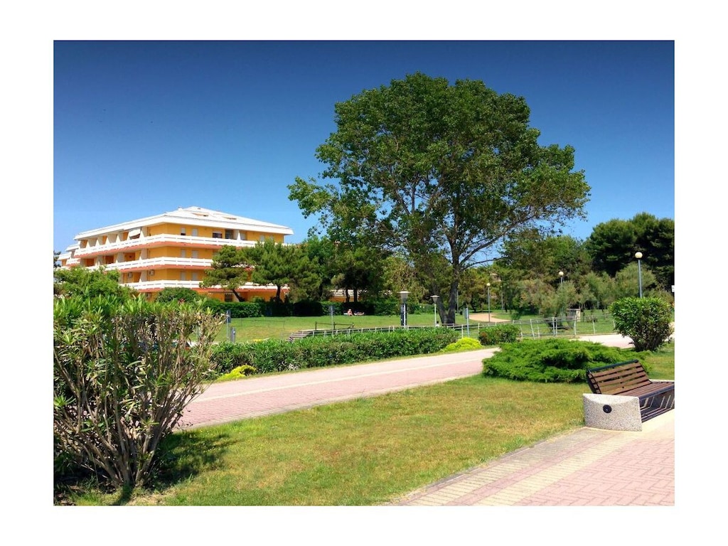536361 - Bibione
