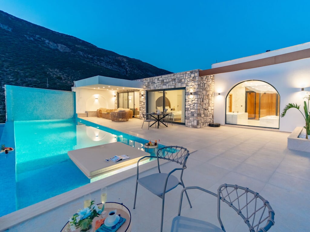 624648 - Kaş