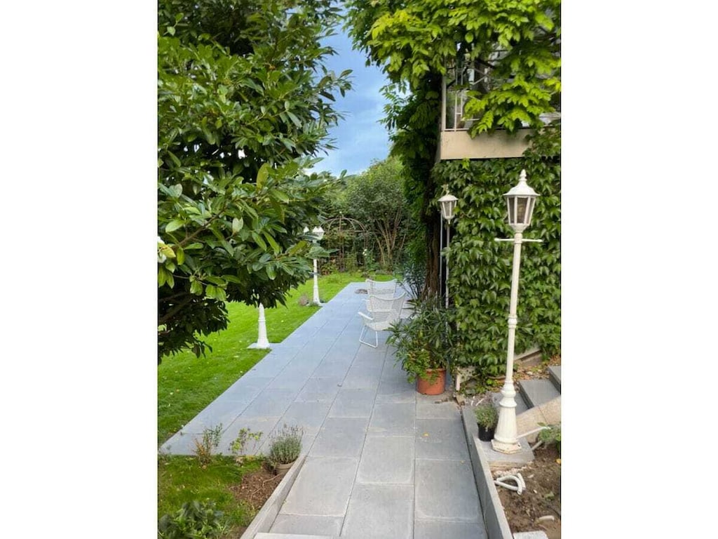 635158 - Baden-Baden