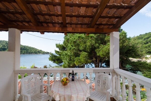 Apartments Franka Saplunara-double Room With Terrace And Sea View - Mljet