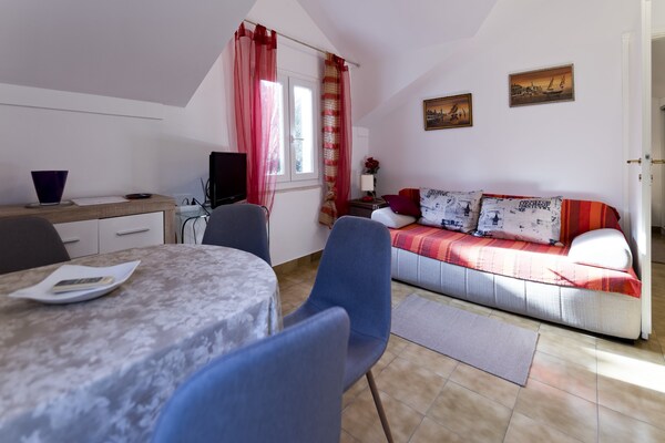 Apartment Niki - One-bedroom Apartment With Balcony (A2+1) - Dubrownik