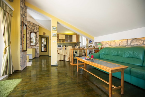 Holiday Home Lapad Beach Royal - Five Bedroom Holiday Home With Balcony And City View - Dubrovnik