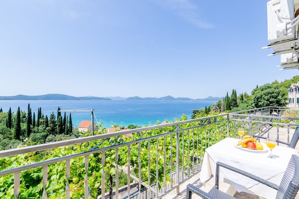 Apartments Cypress Sea Cove - Premium Studio Apartment With Balcony And Sea View (A2) - Slano