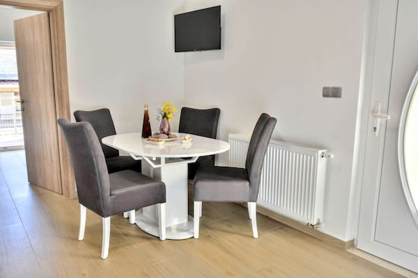 Fancy Apartments Dream - Deluxe One Bedroom Apartment With Balcony And Sea View ( 4 ) - Smokvica