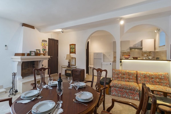 Villa Balarin - Five Bedroom Holiday Home With Terrace And City View - Bol