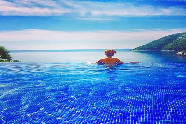 Villa Mirosa-double Room With Forest View ( 7 ) - Mljet
