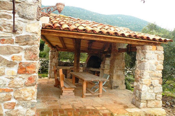 Lavender Cottage-two Bedroom  Holiday Cottage  With Terrace - Trpanj