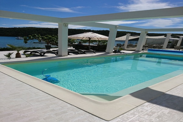 Apartment Marta - One Bedroom Apartment With Sea View - Supetarska Draga