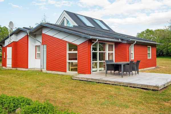 6 Personen Ferienhaus In Vemb-by Traum - Ulfborg