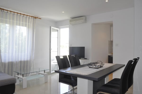 Apartments Profaca - Two Bedroom Apartment With Terrace A1 - Rab