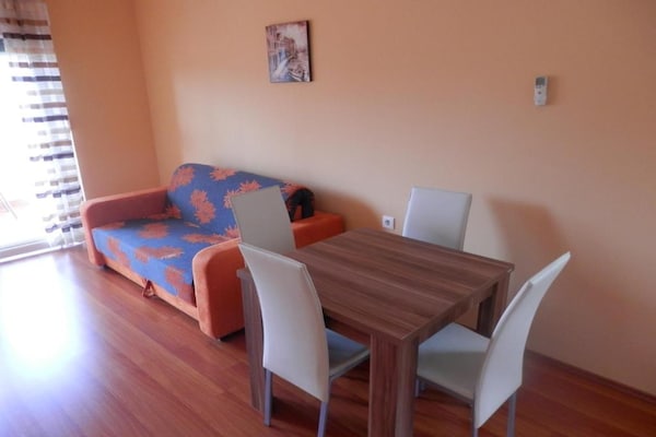 Apartments St Rialto - Comfort One-bedroom Apartment With Balcony And Sea View (A4) - Jelsa