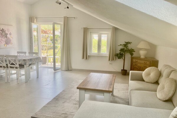 Apartment Villa Sunshine - Two Bedroom  Apartment With Terrace - Sutivan
