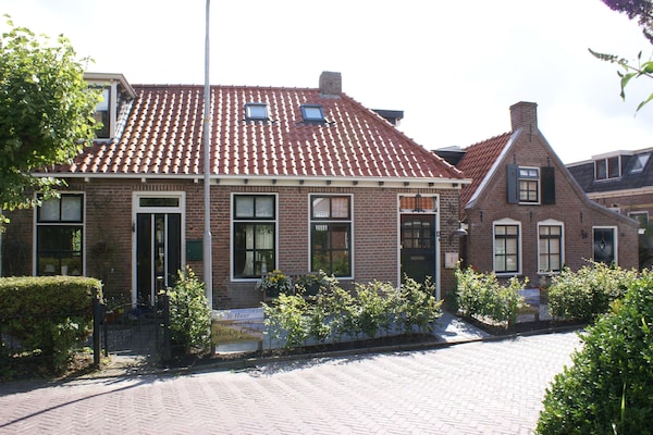 Wad'n Leven Festijn En Geluk - Ameland
