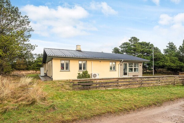 8 Personen Ferienhaus In Blåvand-by Traum - Blåvand