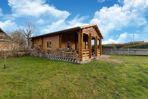 Skandinavisches Holzhaus Am Störkanal In Plate - Schwerin