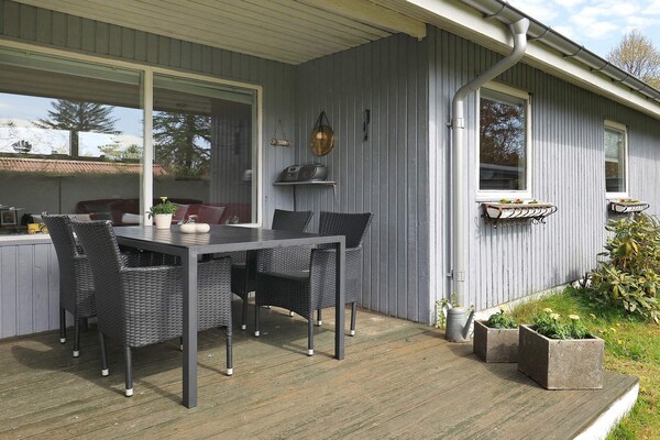 7 Person Holiday Home In Hals-by Traum - Hou