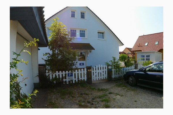 242075 - Glowe