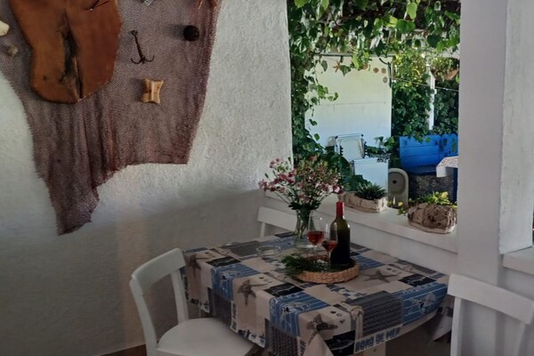 Guest House Green Corner Supetarska Draga - One Bedroom Apartment With Balcony And Sea View - Lopar