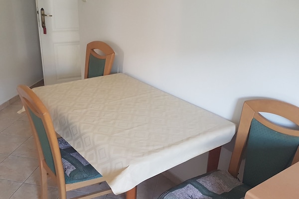 Apartments Danijela & Vlado - Two Bedroom Apartment With Balcony And Garden View - Lopar