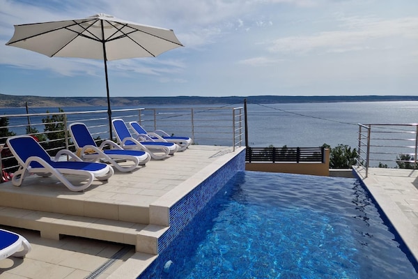 Luna Maris Apartment 2 - Starigrad-Paklenica