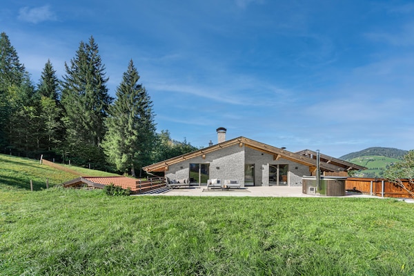 Mountain Retreat B - Tyrol