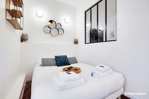 Un-3-montecristo-c - ibis Styles Paris Nation Porte De Montreuil