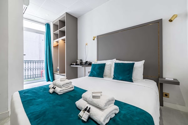 Ma-6-negrin-12 - Cannes