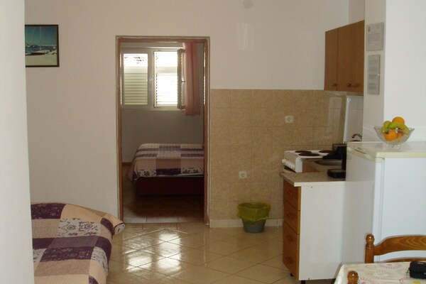 Apartments Bionda Senj - One Bedroom Apartment With Terrace 2 - Senj