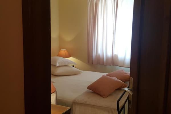 Double Room With Terrace (S1) - Pula