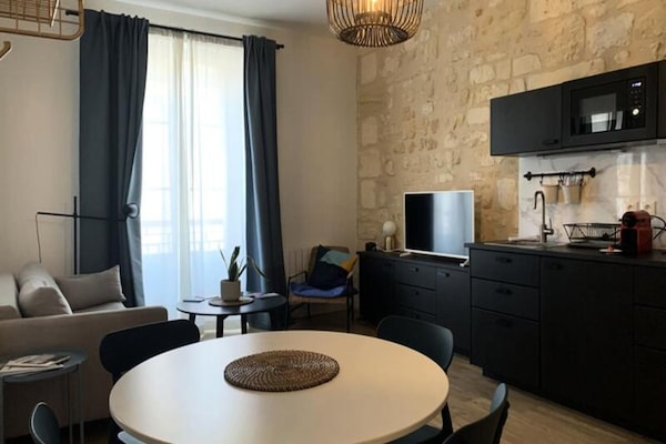 Appartement Lumineux &Agrave La Pierre Bordelaise Plein Centre Pour 4 Personnes - Gare de Bordeaux Saint-Jean