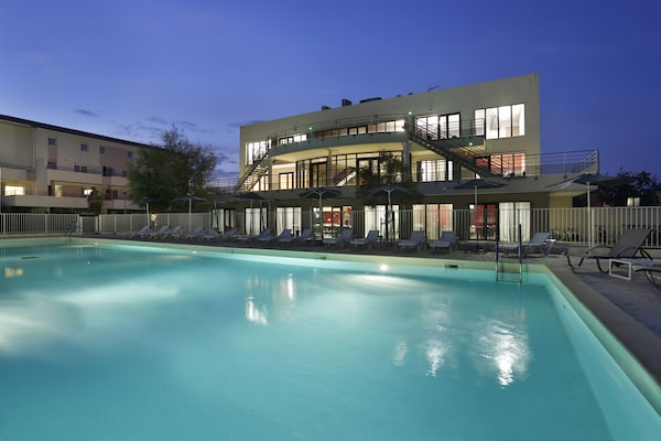 Cap Camargue B N°28 - 2p4 - Aigues-Mortes