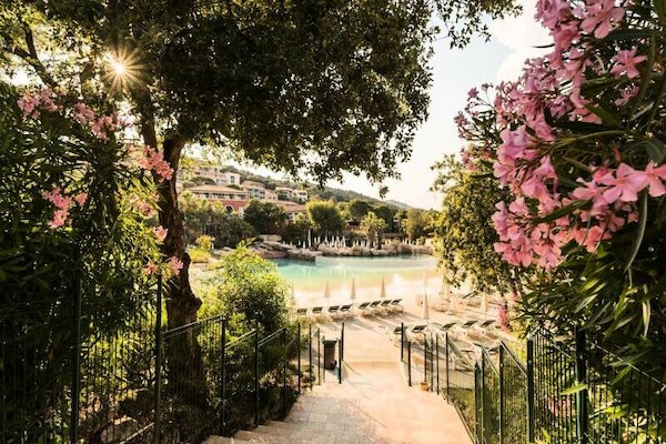 Les Maisons Aux Restanques Du Golfe De St Tropez - Maeva Home - Grimaud