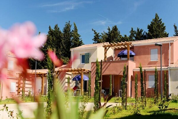 Résidence Odalys Le Mas Des Alpilles*** - Maussane-les-Alpilles