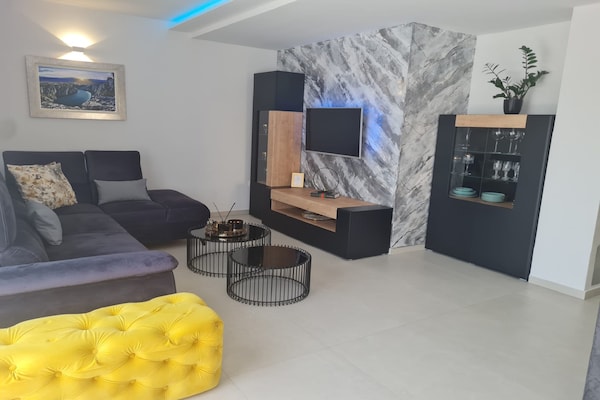 Four - Bedroom Villa - Imotski