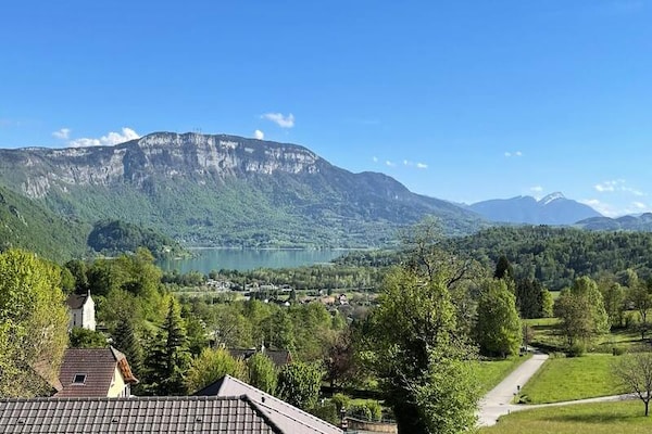 Confortable Chalet - Vue Sur Le Lac D’aiguebelette - Lac d'Aiguebelette