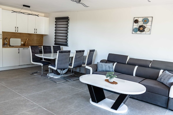 Tranquil Luxe Thermal Escape Mobile Home - Premium Mobile Home With Terrace (Owner 4052) - Čatež ob Savi