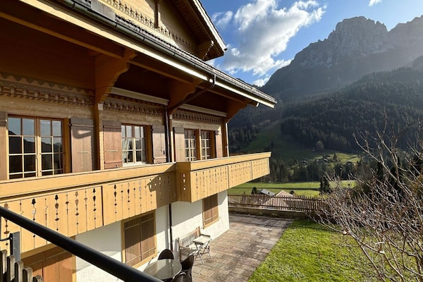 Marvelous Luxurious Furnished Flat With Outstanding Views - Rougemont