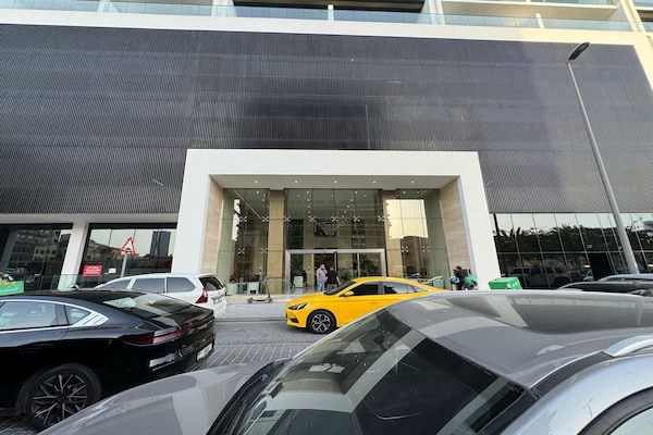 Premium Belvilla 1bedroom In Jvc With Pool & Gym - Dubái