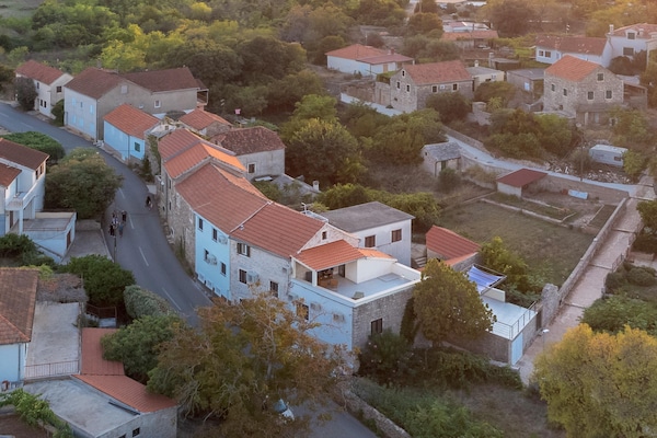 Villa Panoramic Retreat - Jelsa