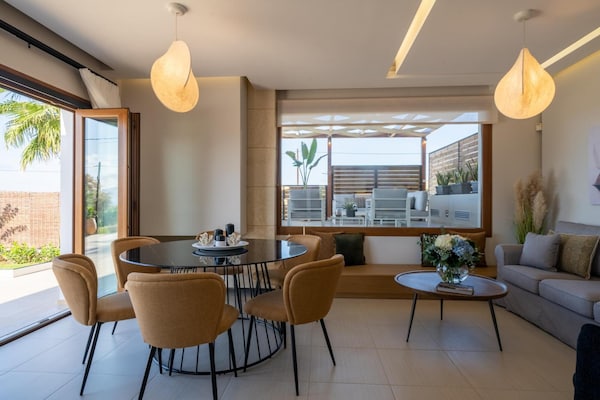 Villa Dimitra With Swimming Pool - Griechenland