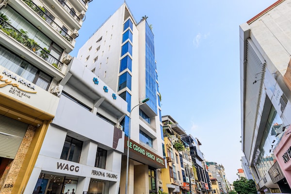 Elegant Dbl Suite  Central Hanoi Couple’s Escape - Hanoi