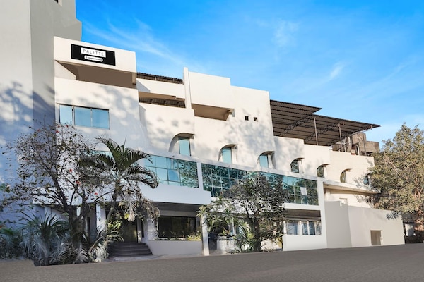Palette Country Club Surat - Surat