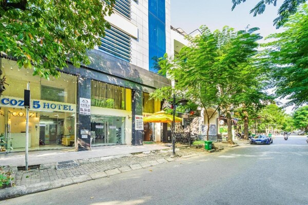 Family-friendly Superior Stay Relaxing Prime Spot - ホーチミン