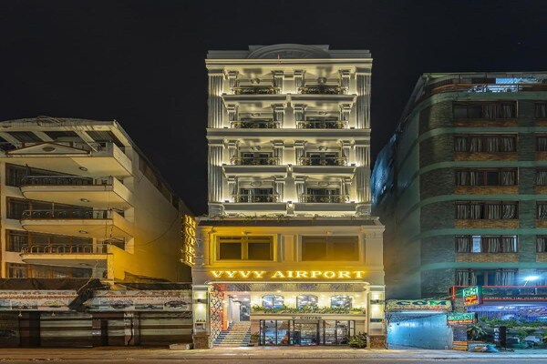Cozy Superior Double Airport-adjacent Comfort - Ciudad Ho Chi Minh
