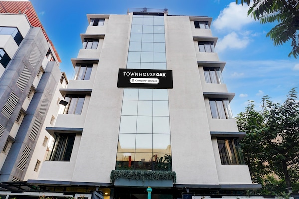 Super Townhouse Oak Viman Nagar Formerly Kuber Inn - 浦那