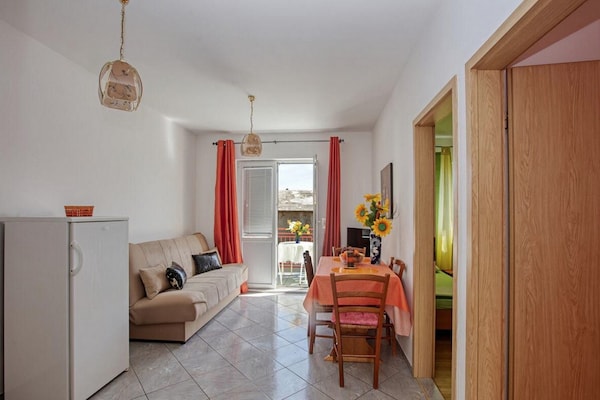 Apartments Villa Sarajevo - Two Bedroom Apartment With Terrace And Balcony - Vodice