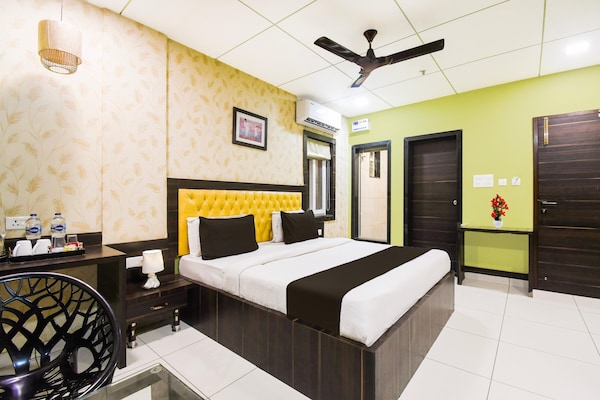Super Townhouse Near Marine Drive - 普里