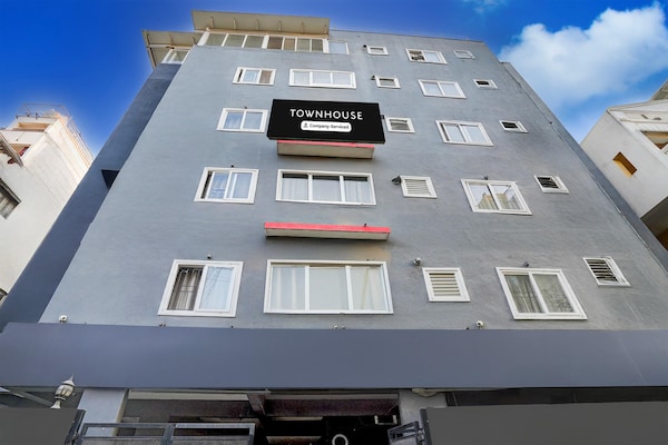 Super Townhouse Hal Indiranagar Extension - Bengaluru