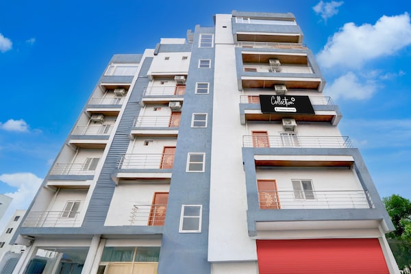 Super Collection O Madhapur Near Cyber Tower - ハイデラバード